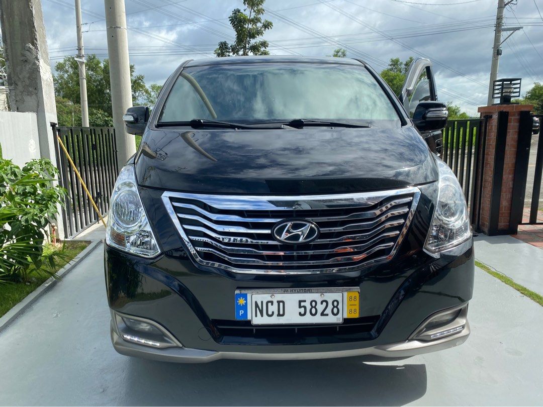 2016 Hyundai Grand Starex H1 Diesel 11 seater sunroof moonroof Top of ...