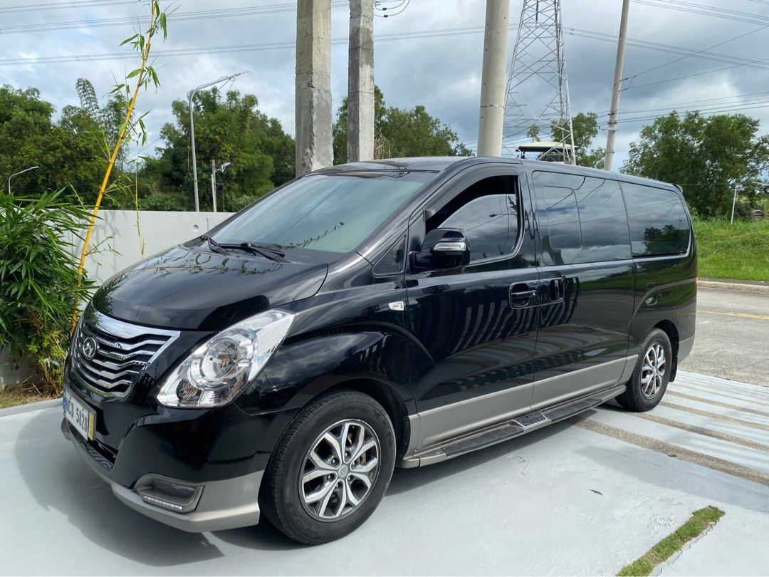 2016 Hyundai Grand Starex H1 Diesel 11 seater sunroof moonroof Top of ...