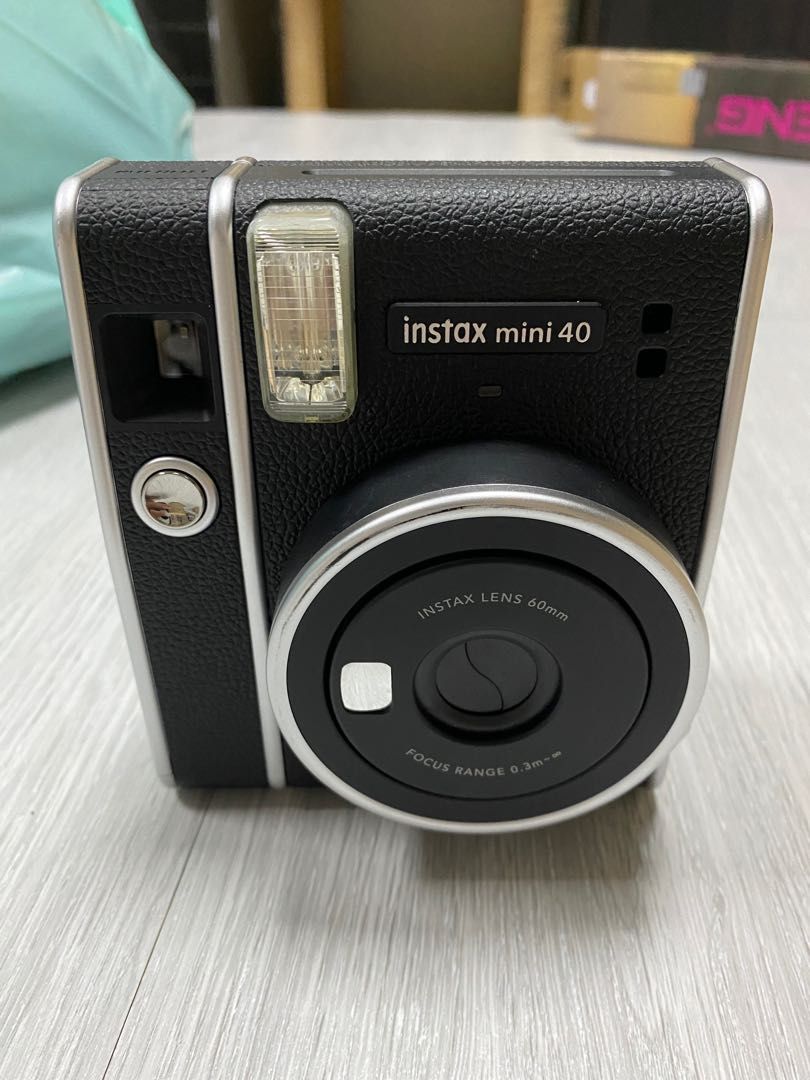 二手 富士 INSTAX MINI40 拍立得 相機 復古造型自動曝光, 相機攝影, 相機在旋轉拍賣