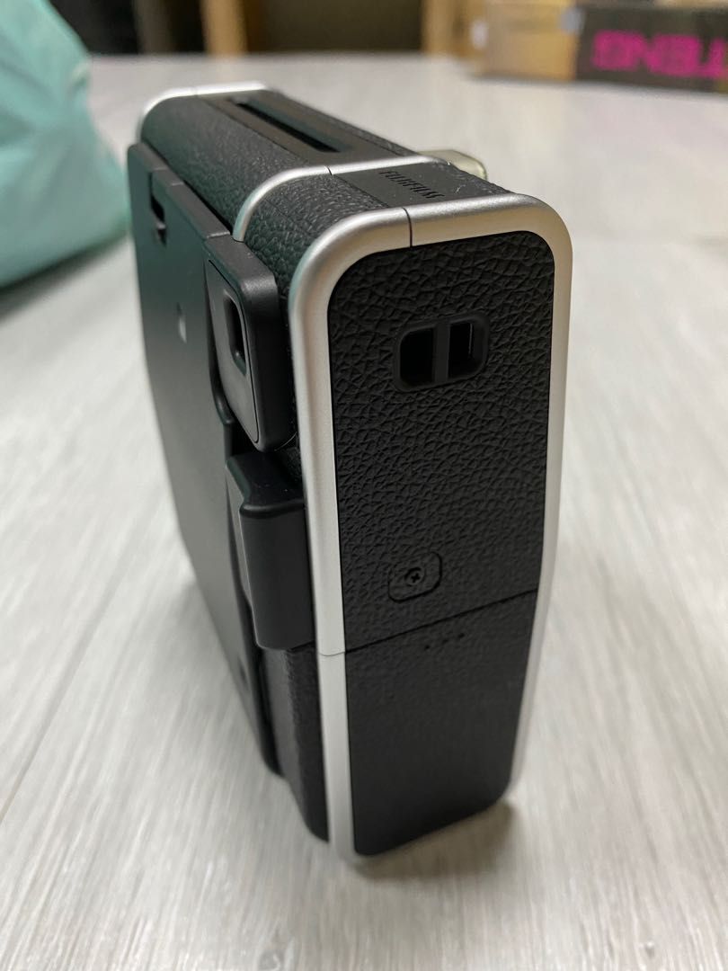 二手 富士 INSTAX MINI40 拍立得 相機 復古造型自動曝光, 相機攝影, 相機在旋轉拍賣