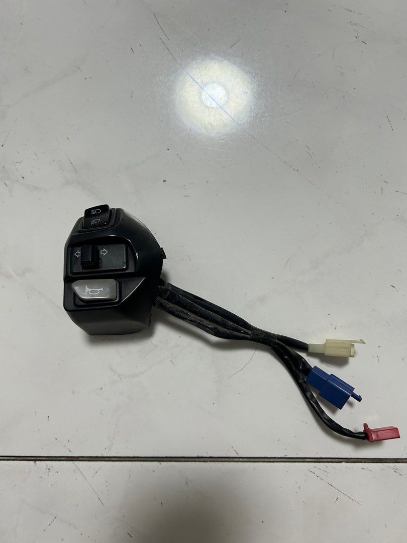 Aerox V1 Original Switch, Motorcycles, Motorcycle Accessories on Carousell