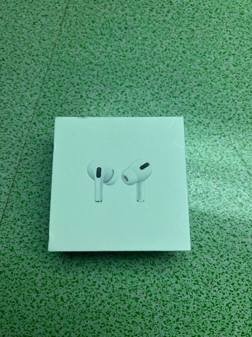 AirPod Pro 1st gen, Audio, Earphones on Carousell