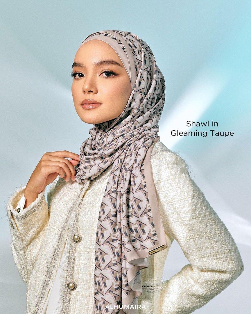 Alhumaira luminous, Women's Fashion, Muslimah Fashion, Hijabs on Carousell