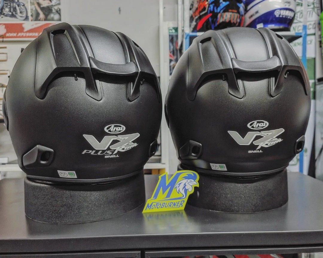 Arai VZ ram plus matte black pro shade, Motorcycles, Motorcycle Apparel on Carousell