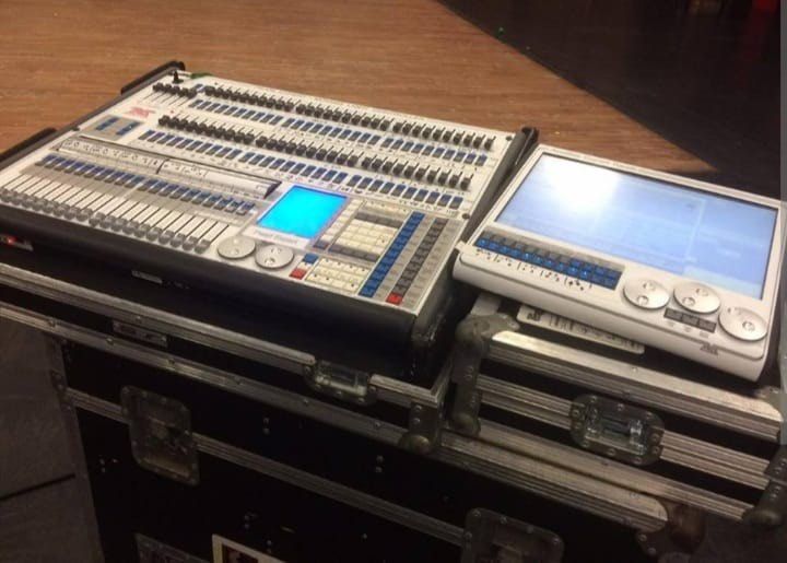 Avolite Expert Touch (Wing Expansion), Photography, Photography ...