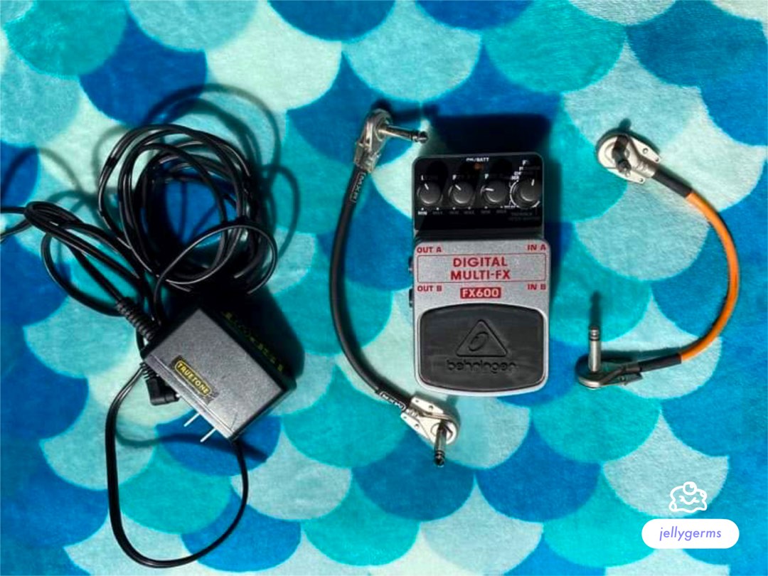 Behringer FX600 Multi-Effect Pedal, Hobbies & Toys, Music & Media ...