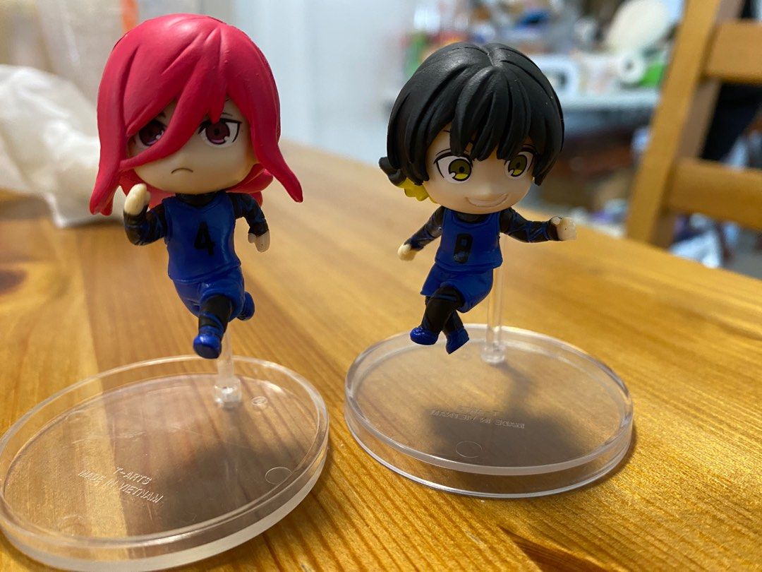 Blue lock mini figurines:Chigiri Hyoma,Bachira meguru, Hobbies & Toys ...