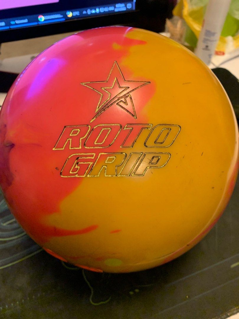 Bowling ball roto grip gem, Sports Equipment, Sports & Games, Billiards ...