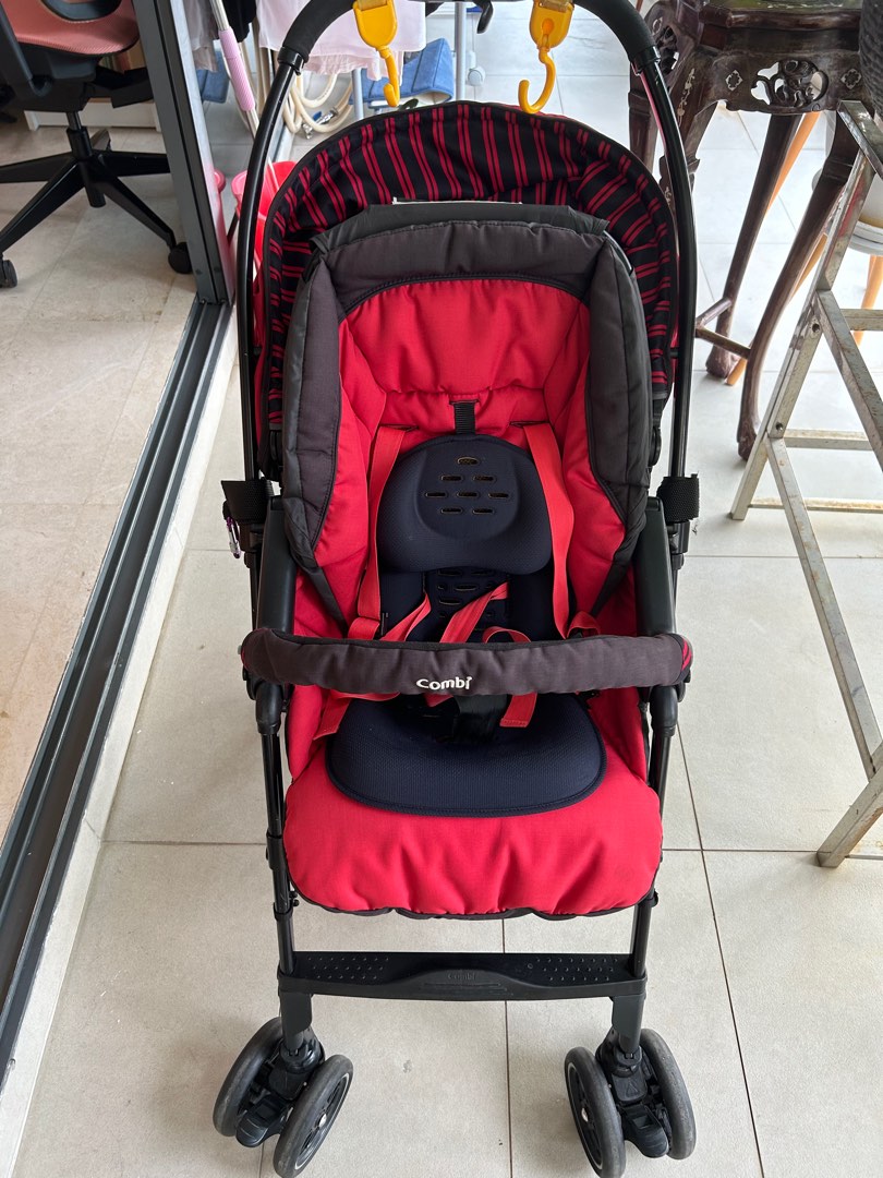 Combi light weight stroller, Babies & Kids, Going Out, Strollers on ...