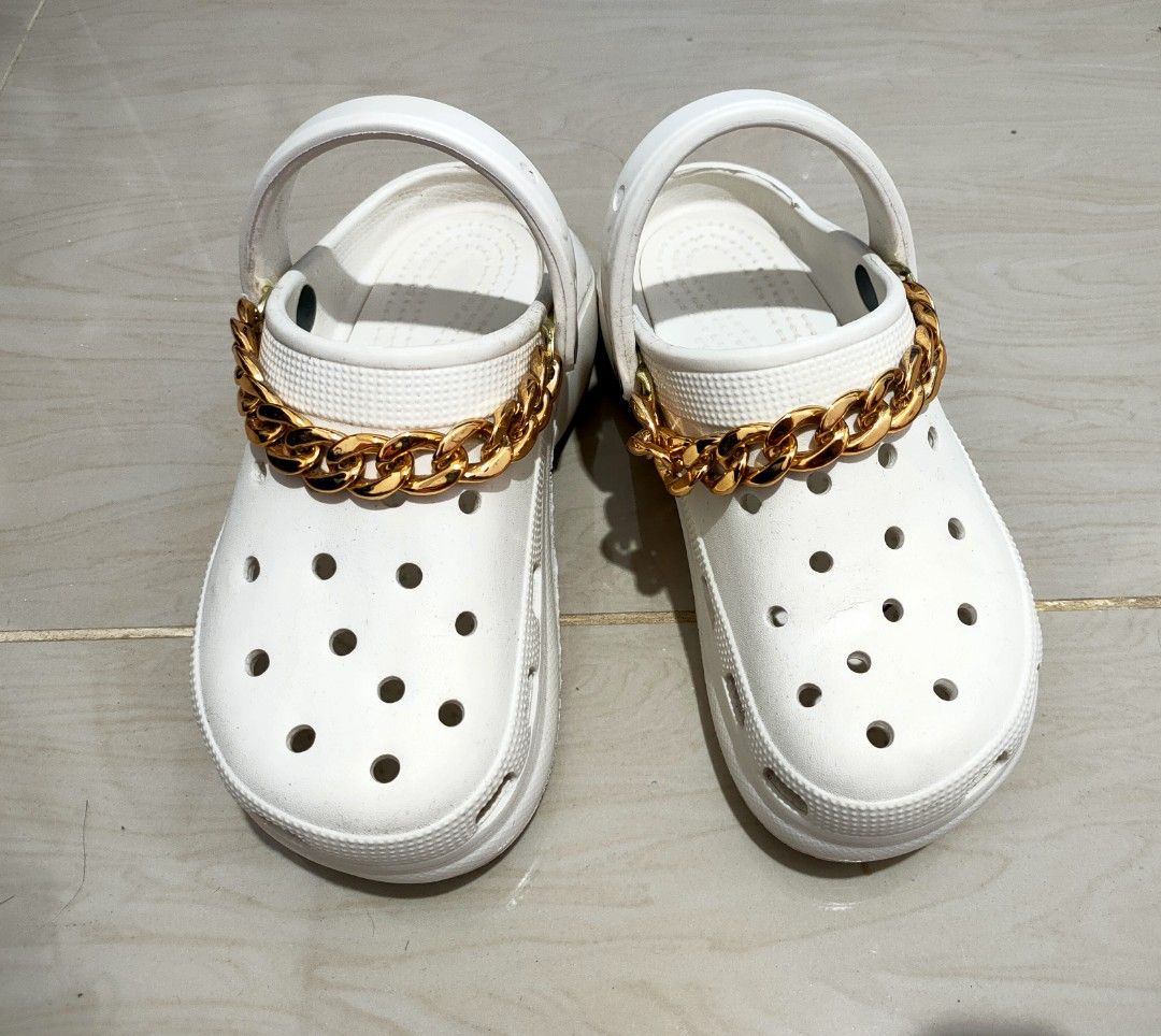 Crocs Preloved (Good Material Quality), Women's Fashion, Footwear ...