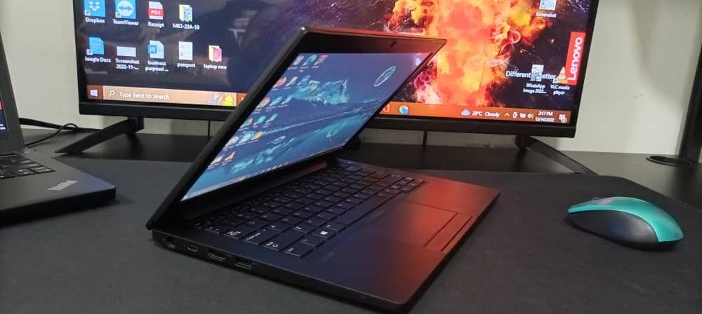 Dell LATITUDE 7280 processor: I7 6th gen RAM 8gb SSD 256gb / keyboard ...