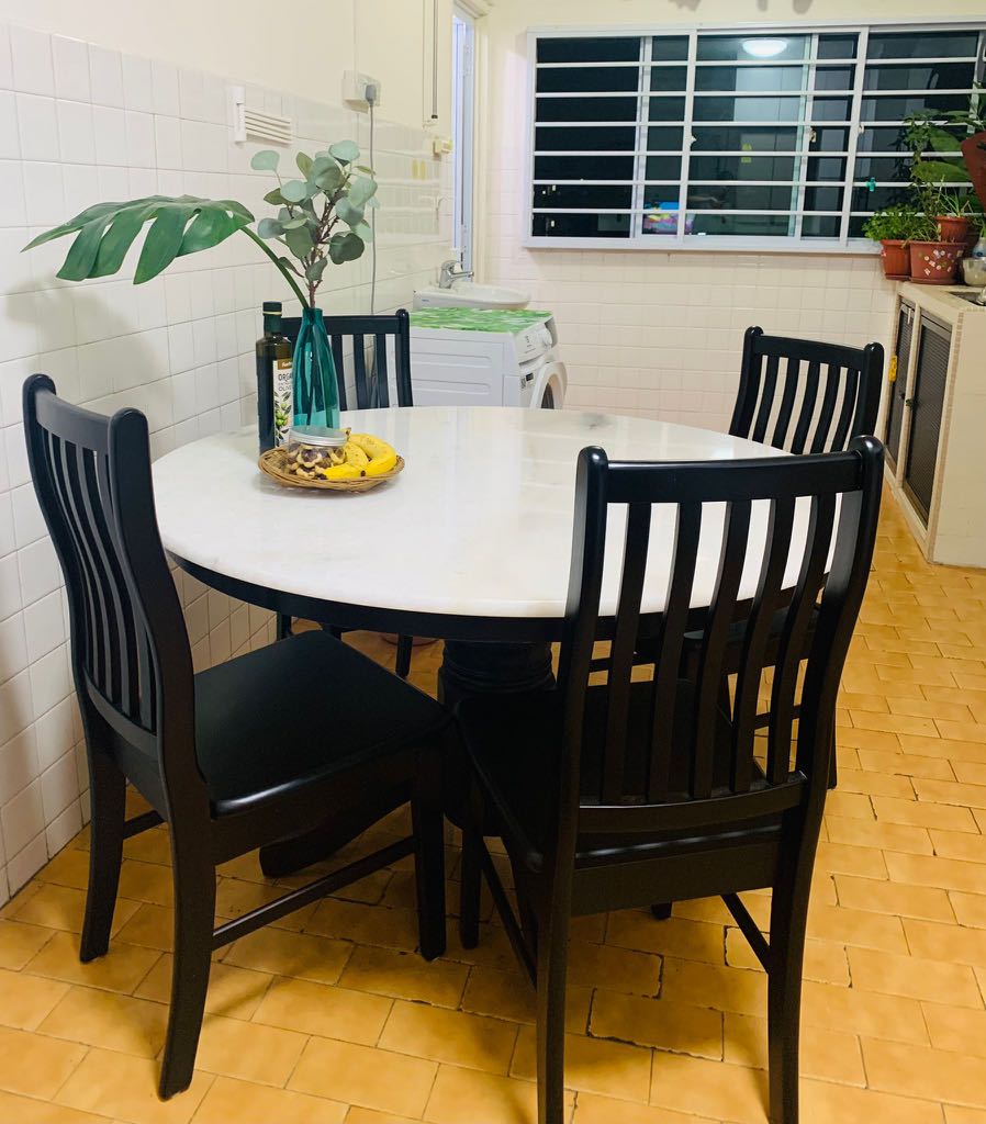 Oriental Classic Round Marble Top Dining Full Table Set for 4, with ...