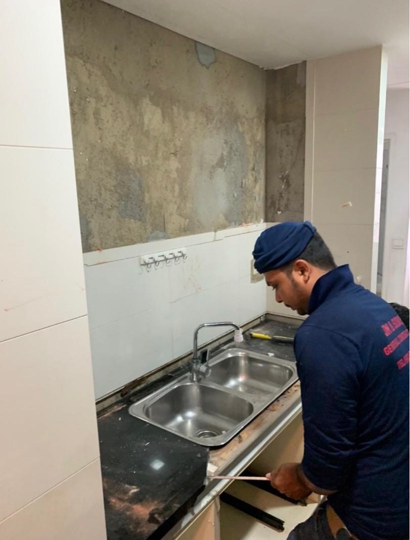 HACKING CONTRACTOR WITH PRICELIST, Home Services, Renovations, Flooring ...