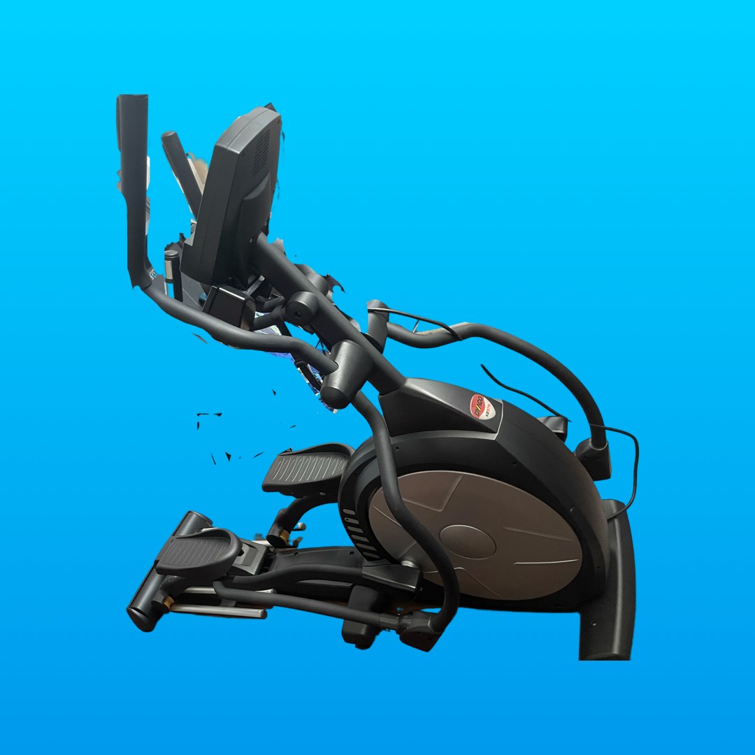 DYACO XE579 Elliptical Machine, Sports Equipment, Exercise & Fitness ...