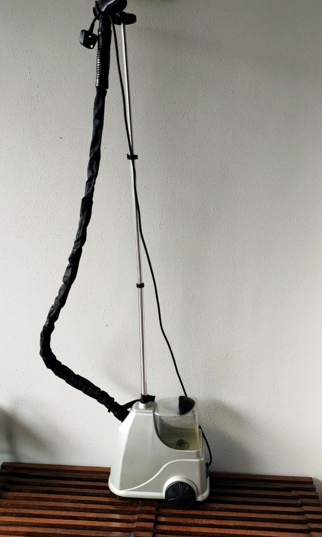 EuropAce Garment Steamer EGS 701, TV & Home Appliances, Irons ...