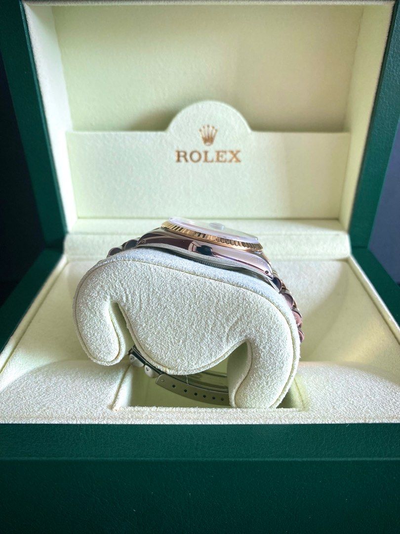 *Full complete set* Rolex Oyster Perpetual 36mm Champagne Diamond Dial ...