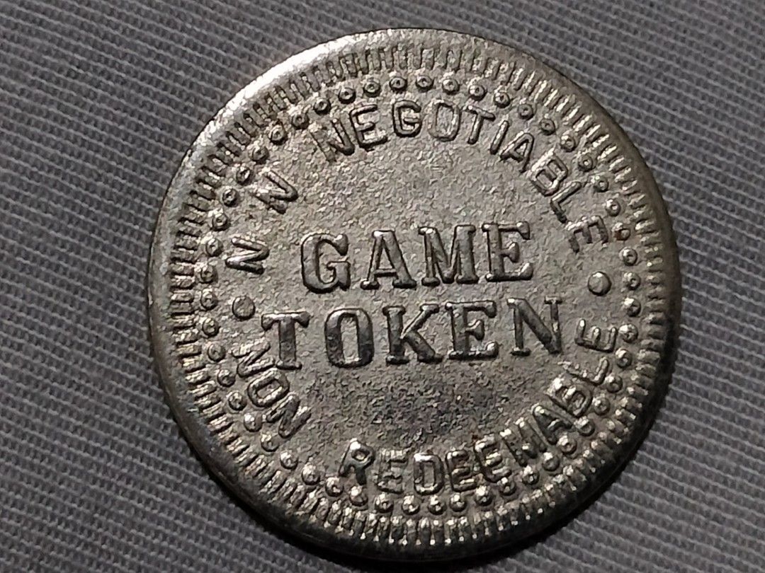 GAME TOKEN FAMILY AMUSEMENT CENTER, Hobbies & Toys, Memorabilia ...