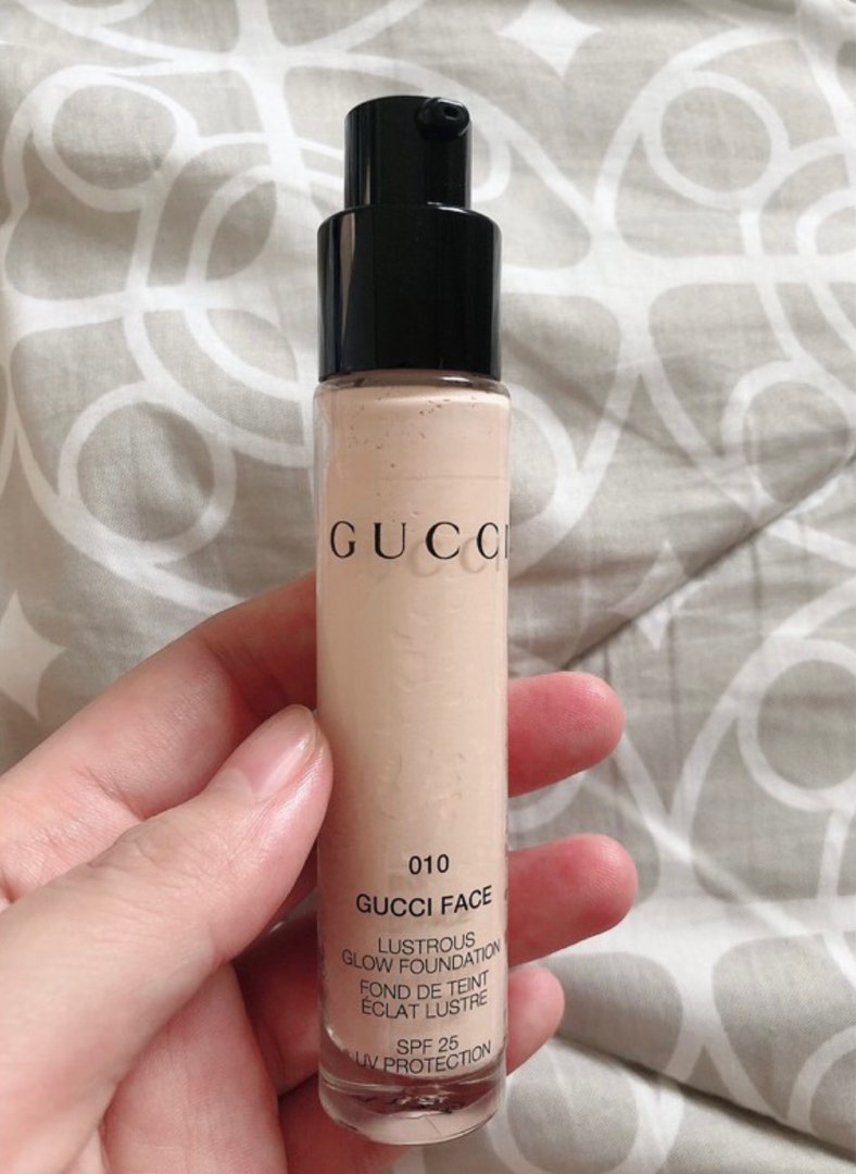 GUCCI Lustrous Glow Foundation (shade10), Beauty & Personal Care, Face ...