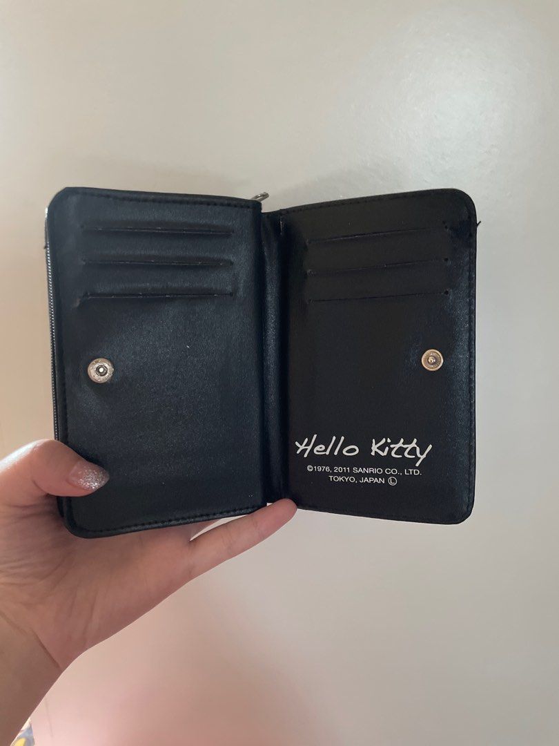Hello kitty wallet, Women's Fashion, Bags & Wallets, Purses & Pouches ...