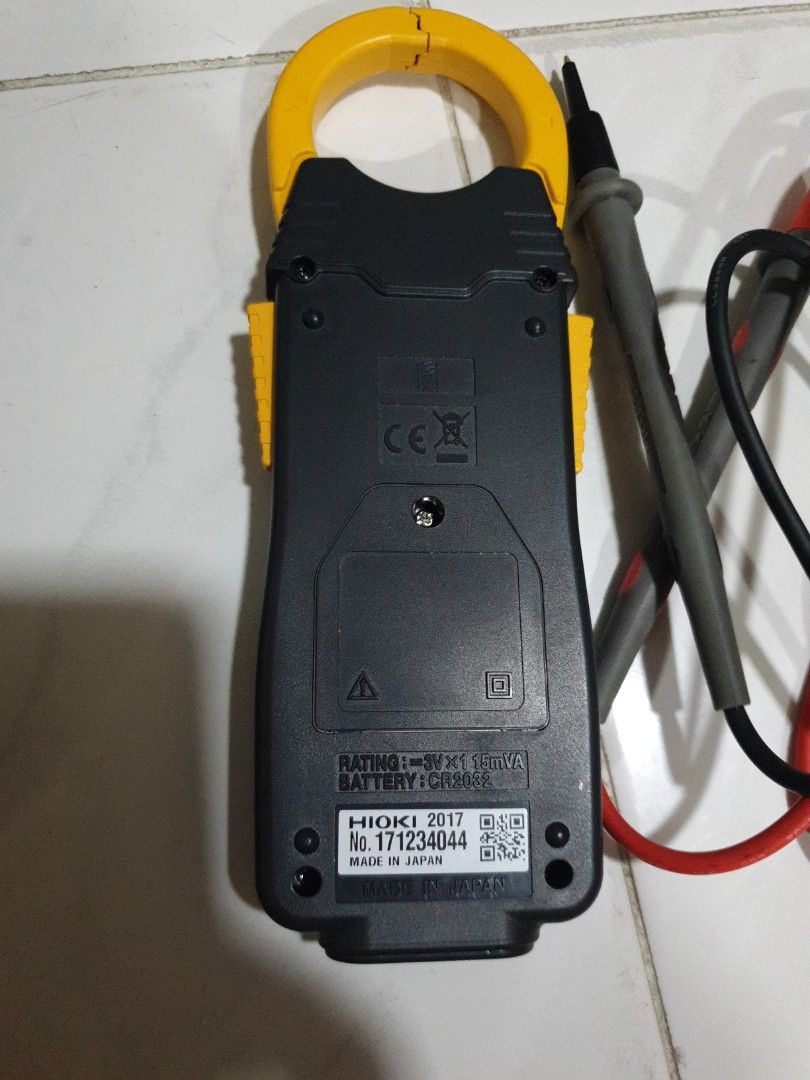 HIOKI 3280-10F AC CLAMP METER 1000A, TV & Home Appliances, Electrical ...