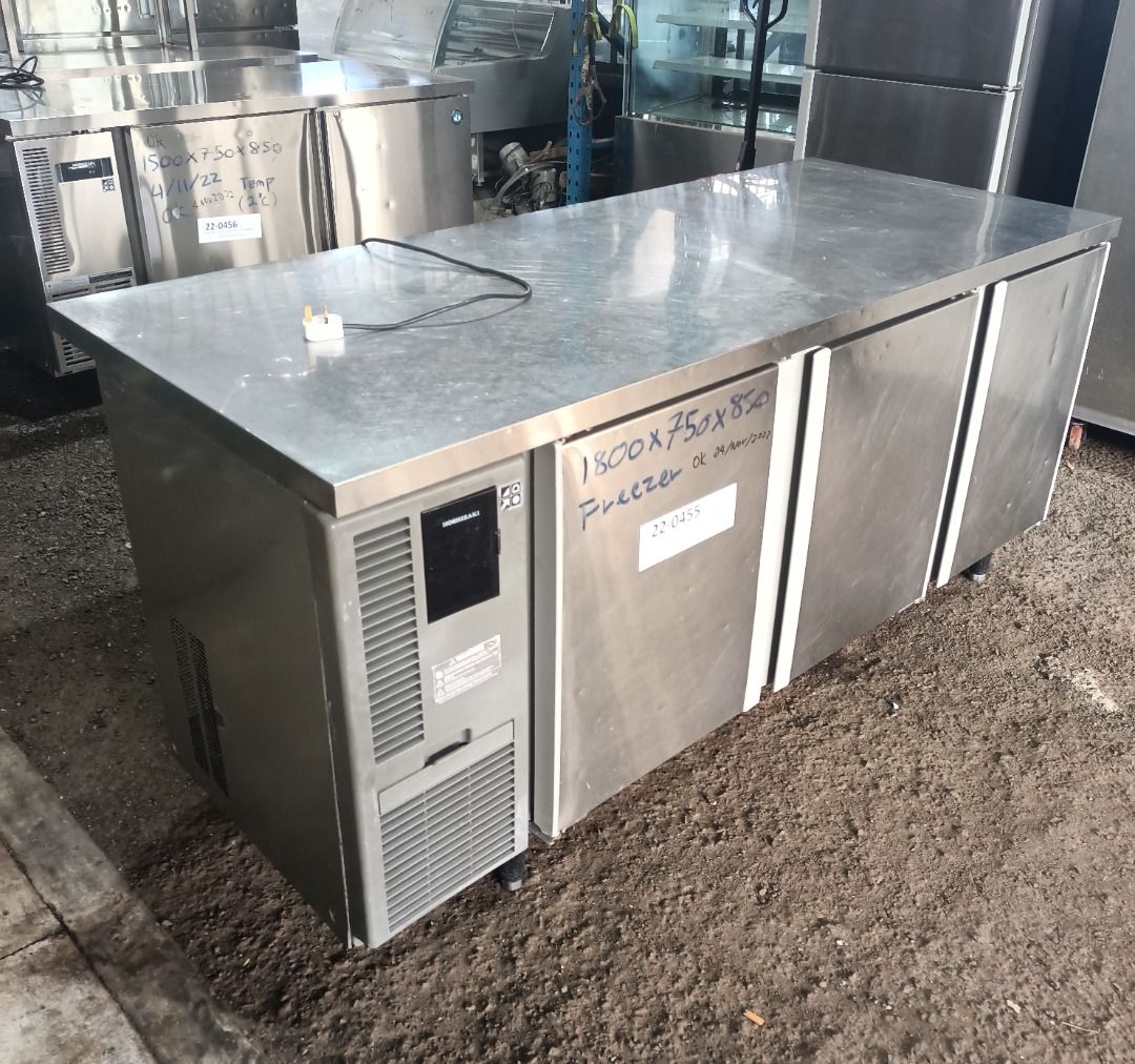 Hoshizaki 3 door counter freezer, TV & Home Appliances, Kitchen ...