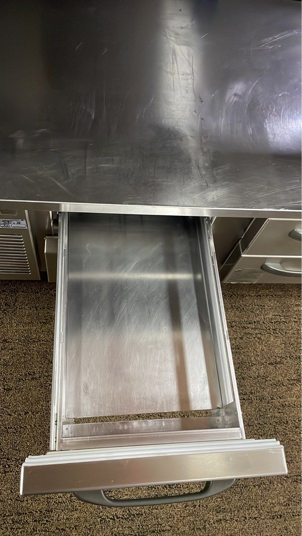 Hoshizaki 6 drawer chef base counter chiller, TV & Home Appliances ...