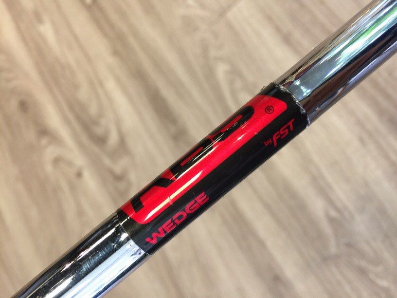 Itobori 56 degree wedge, Sports Equipment, Sports & Games, Golf on Carousell