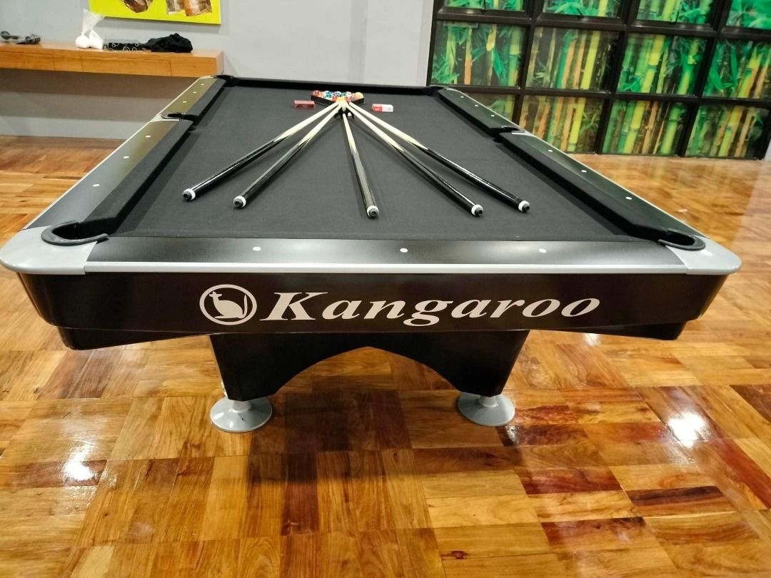 Kangaroo senior size billiard table with complete set of accessories ...