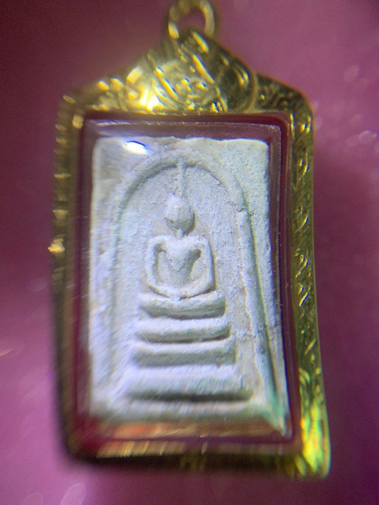 Lp Toh lp pae somdej yant tri 2512, Hobbies & Toys, Memorabilia ...