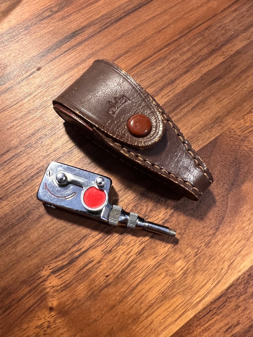 Mechanical Self Timer release triggers / Autoknips for Film Cameras ...