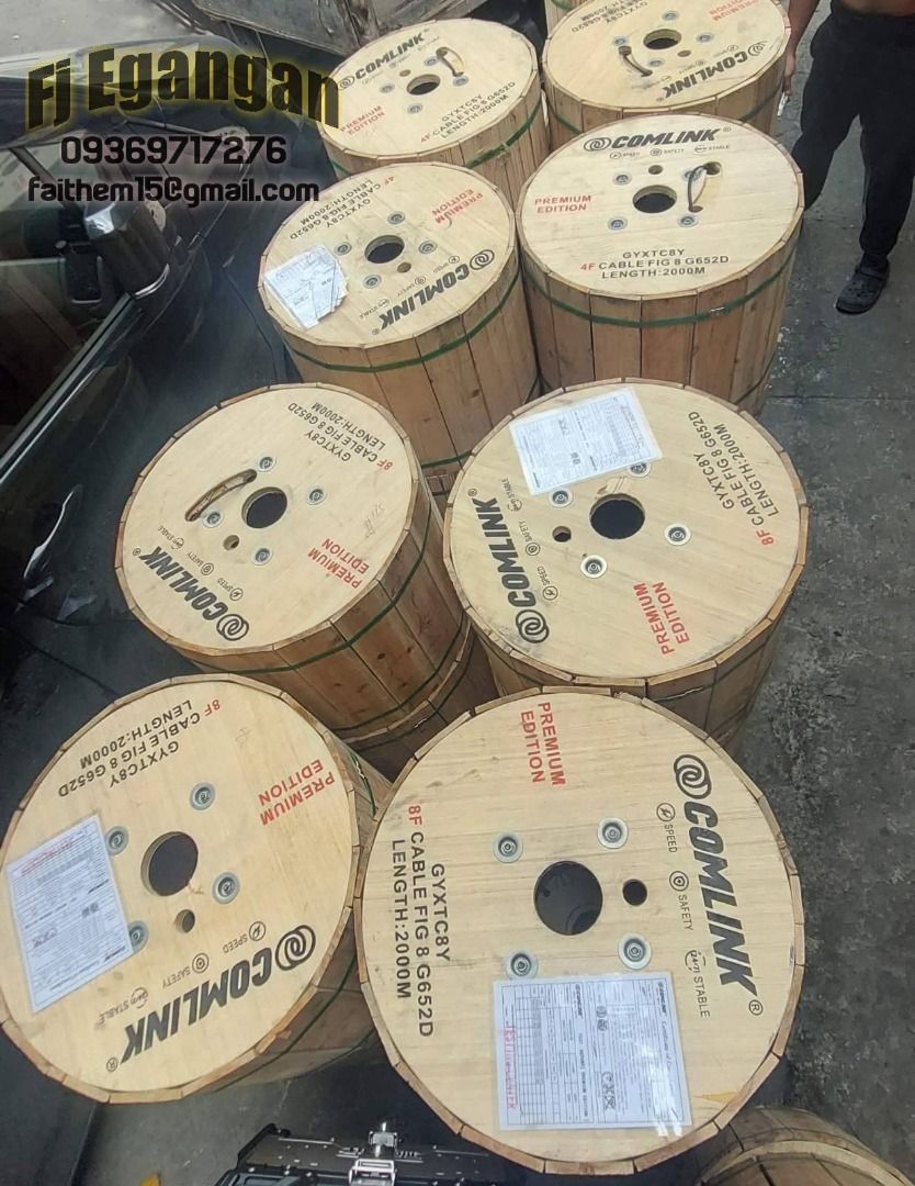 Mini figure 8 & Figure 8 Fiber Optic Cable, Computers & Tech, Parts ...