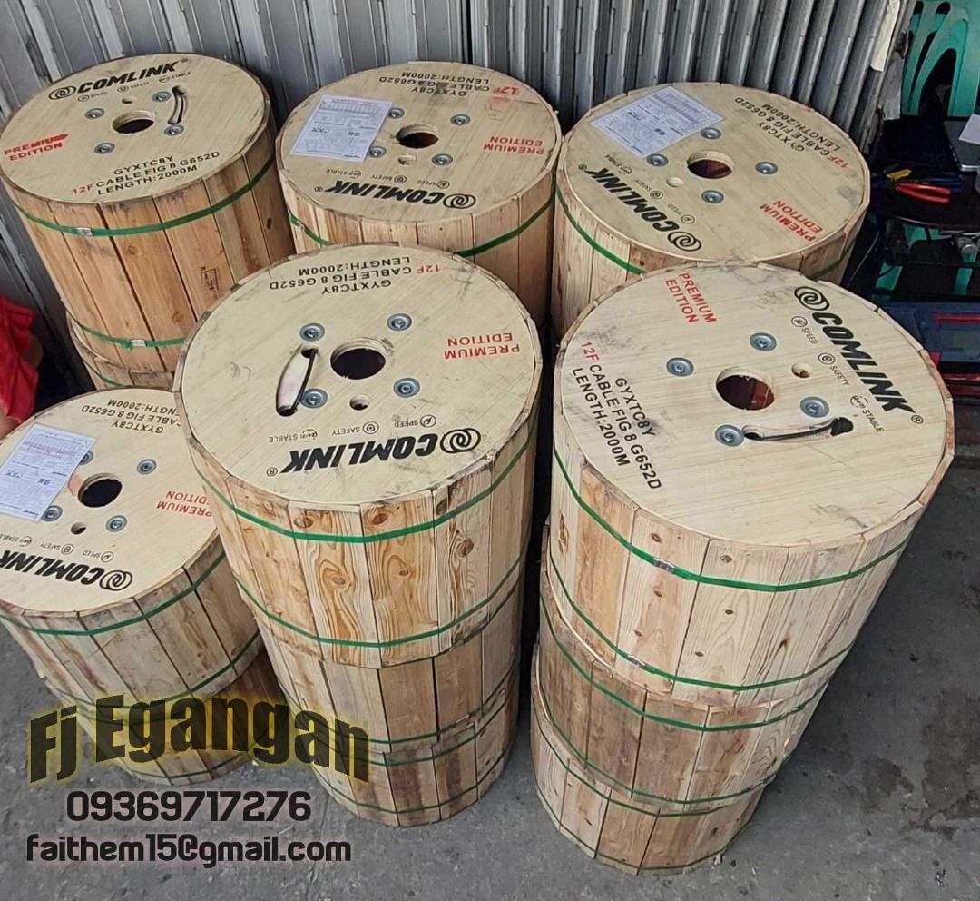 Mini figure 8 & Figure 8 Fiber Optic Cable, Computers & Tech, Parts ...