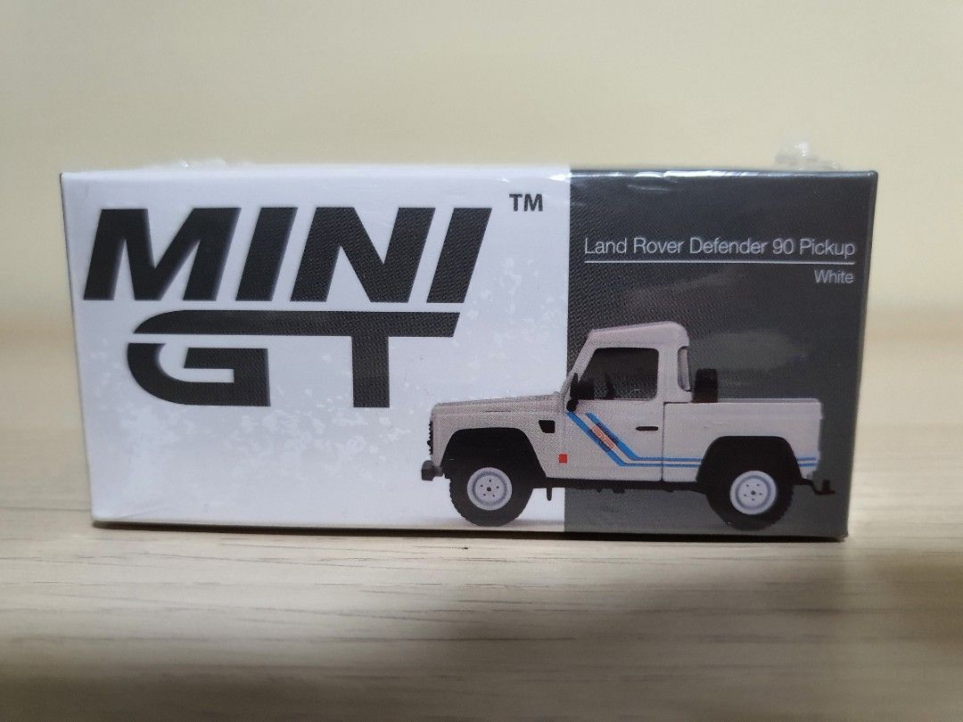 Mini GT Land Rover Defender 90 and Trailer, Hobbies & Toys, Toys ...