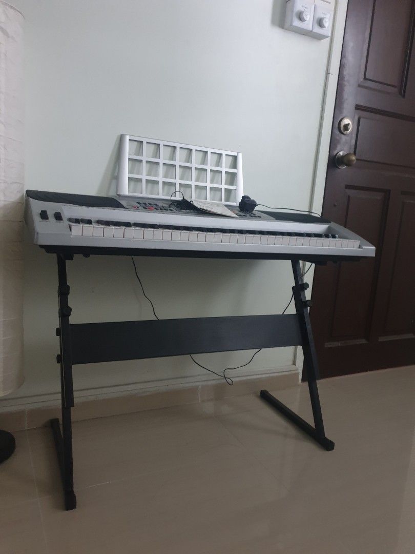 MK-810 Keyboard, Hobbies & Toys, Music & Media, Musical Instruments on ...