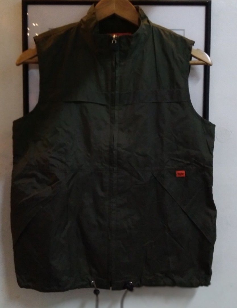 MOSSIMO AUTH TRACKING VEST, Men's Fashion, Coats, Jackets and Outerwear ...