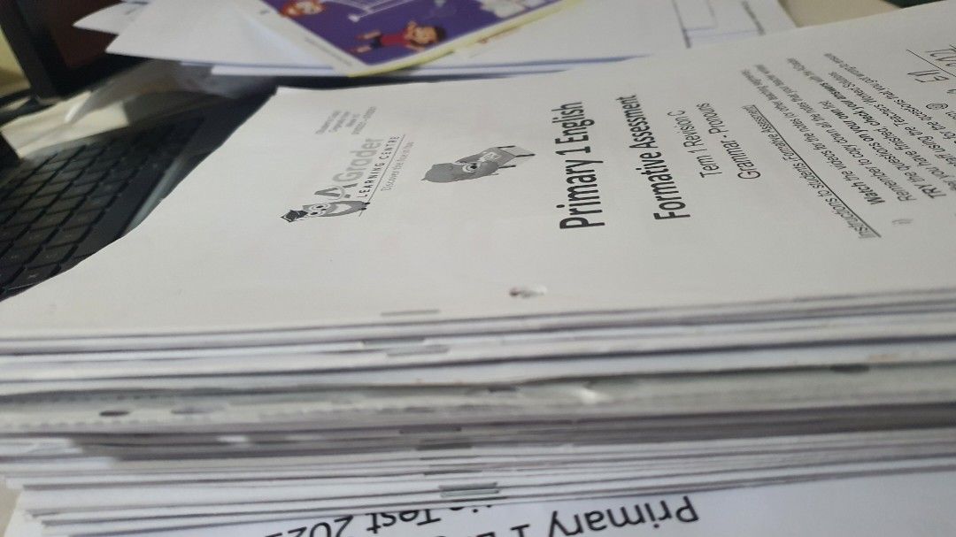 P1 English AGrader Notes and Worksheet Primary, Hobbies & Toys, Books ...