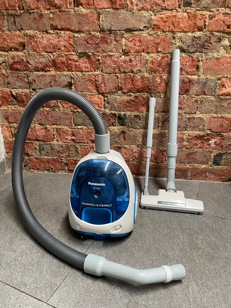 Panasonic bagless vacuum cleaner MC-CL305, TV & Home Appliances, Vacuum ...