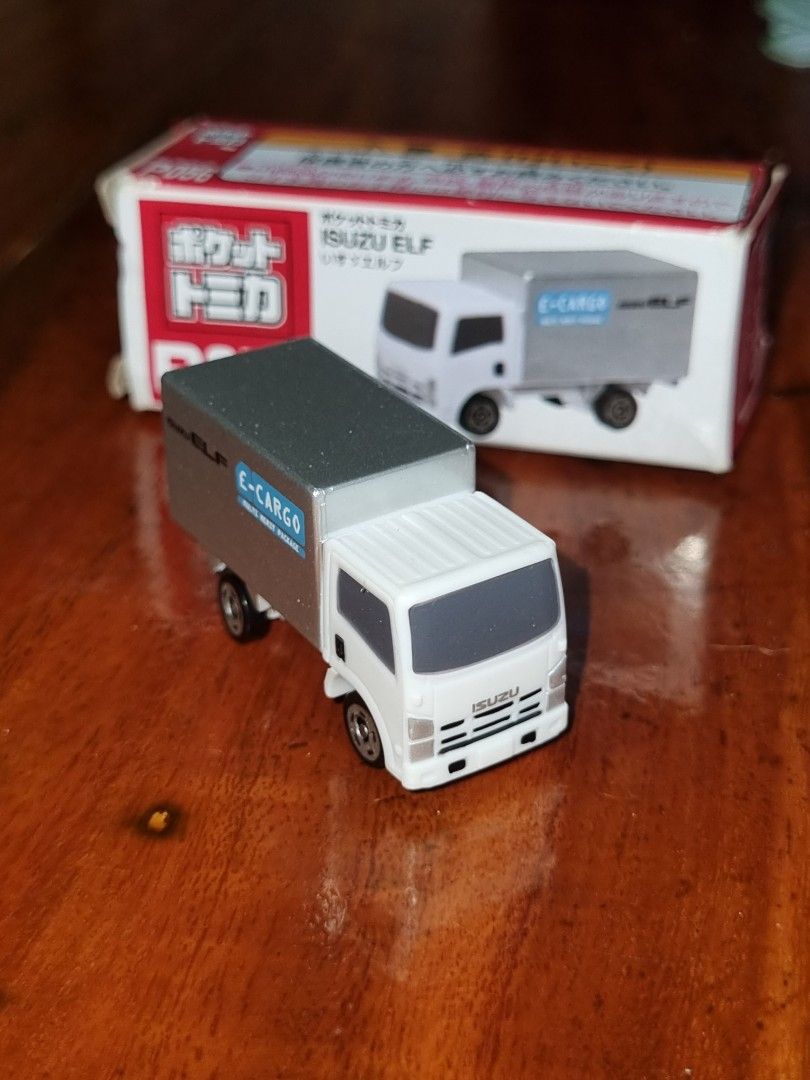 Pocket Tomica ISUZU ELF P056, Hobbies & Toys, Toys & Games on Carousell