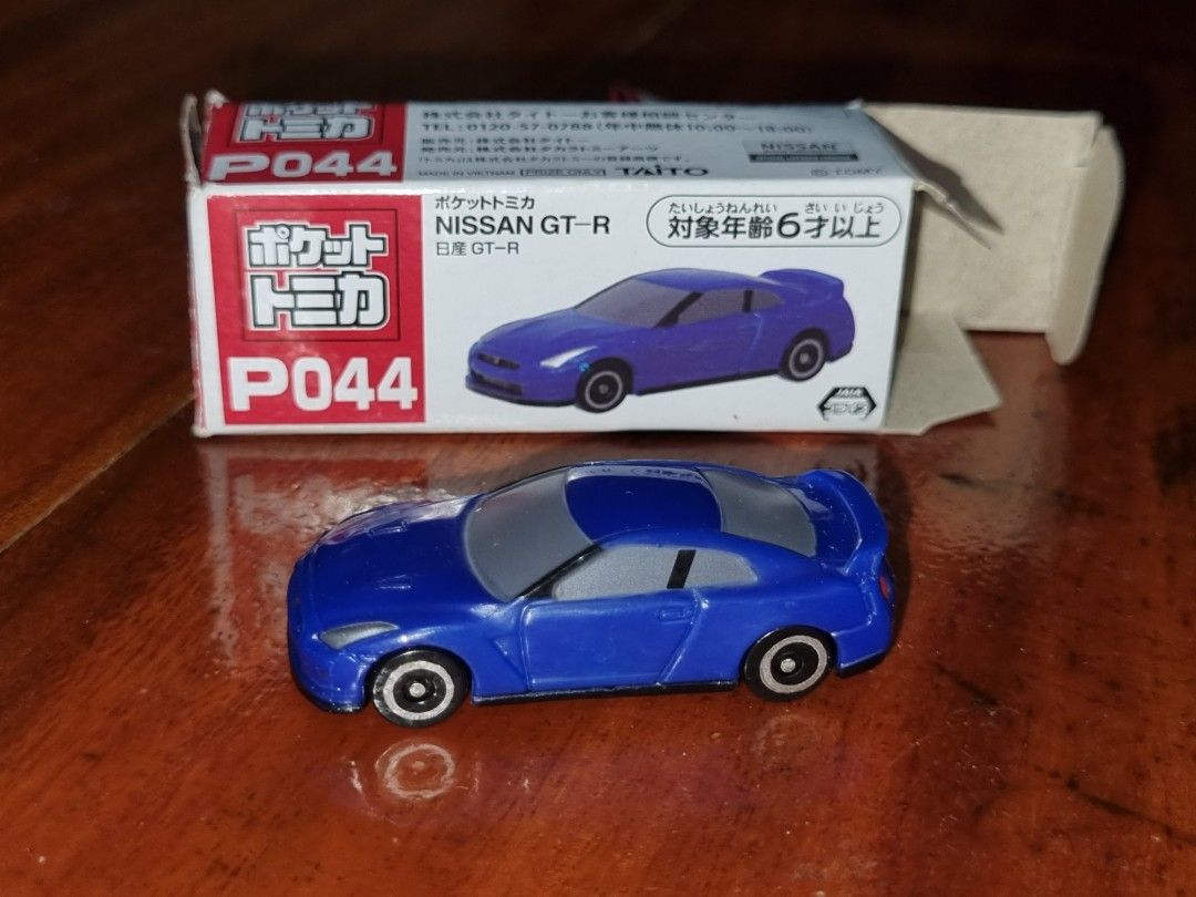 Pocket Tomica NISSAN GT-R P044, Hobbies & Toys, Toys & Games on Carousell