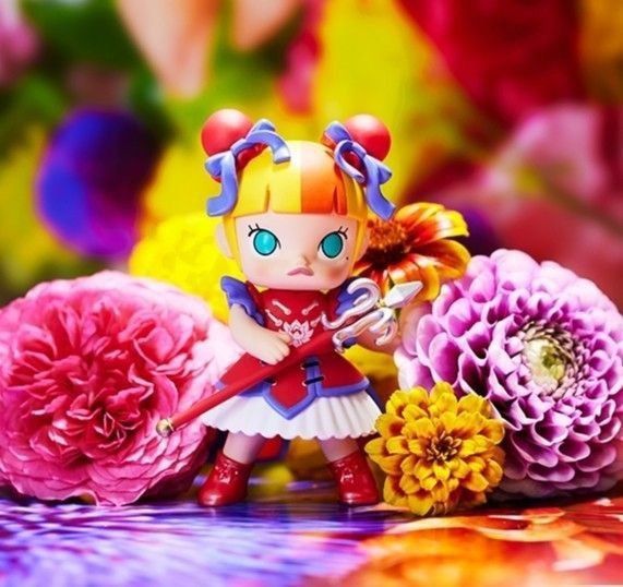 Popmart molly flower dreaming, Hobbies & Toys, Toys & Games on Carousell