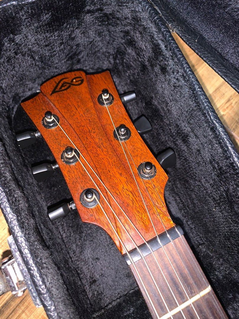 Rare LAG TRAMONTANE T100ASCE Folk Electro Acoustic Guitar with Hard ...