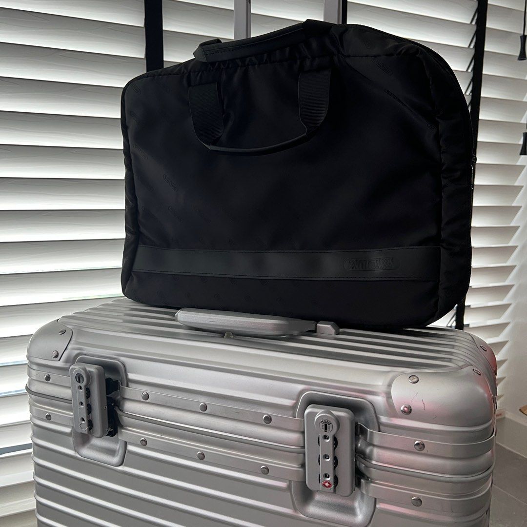 Rimowa Original Pilot Case Silver Aluminum, Hobbies & Toys, Travel ...