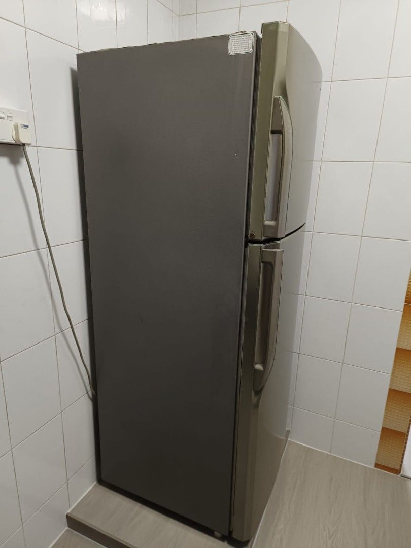 Samsung Fridge RT37STPN 304L, TV & Home Appliances, Kitchen Appliances ...