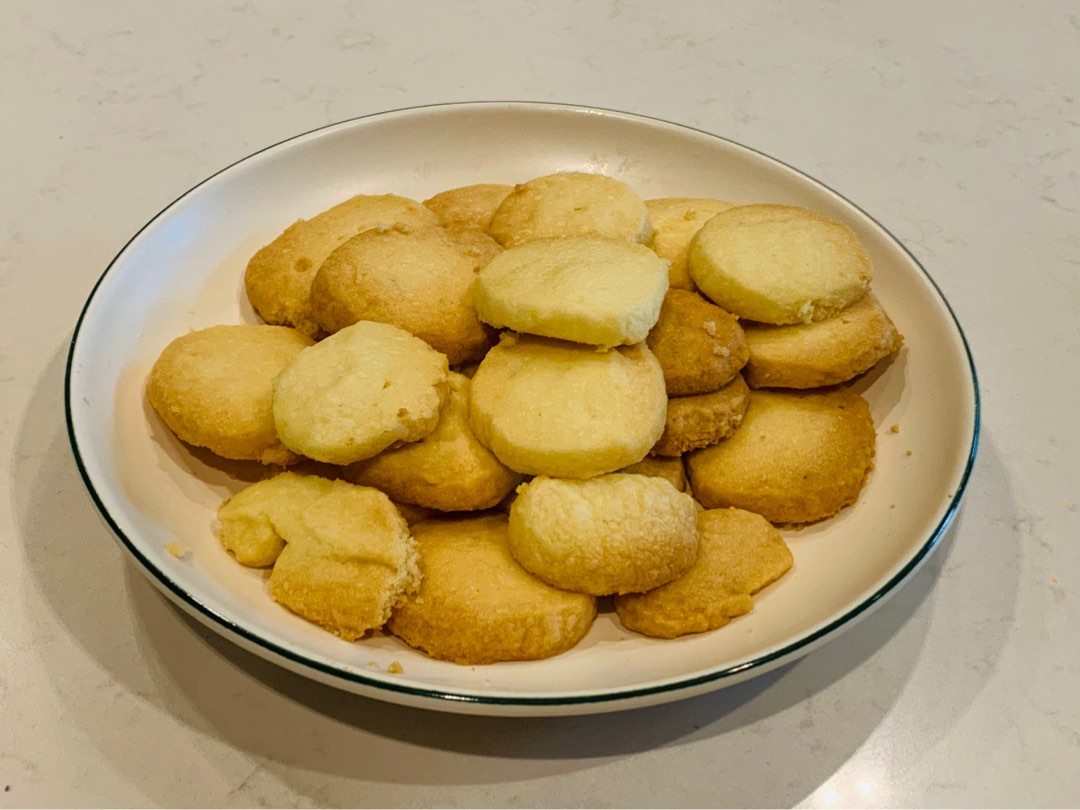 SCS Homemade Butter Cookies, Food & Drinks, Homemade Bakes on Carousell