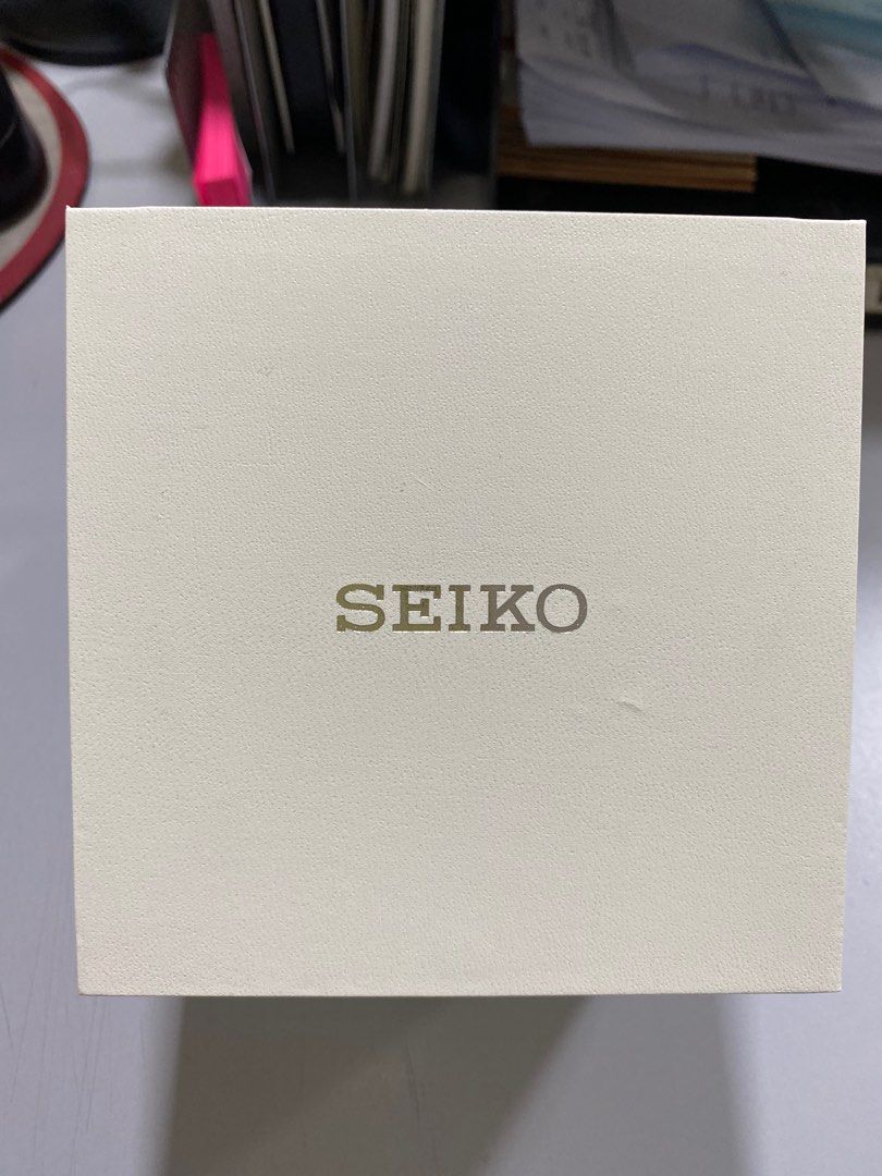Seiko watch box , Women's Fashion, Jewelry & Organisers, Accessory ...