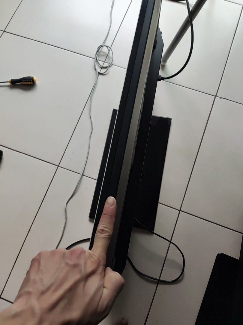 Sharp aquos 32 inch LCD TV (NOT smart and pls read description), TV ...