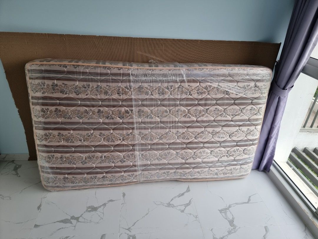 Shoe Rack free shoe seat and mattress, Furniture & Home Living, Furniture, Shelves, Cabinets ...