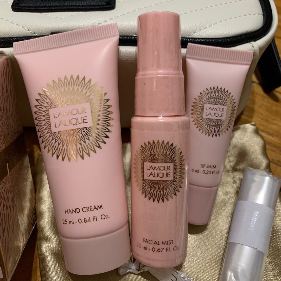 Singapore Airlines First Class Ladies Amenities Kit (Dec 2022), Hobbies ...