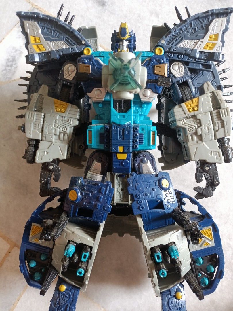 Transformers Cybertron Primus Toy