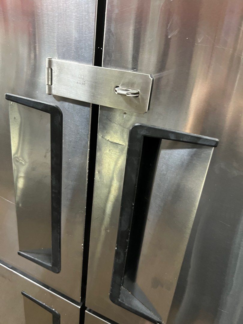 Turbo Air 4 Door Upright Chiller with lock /Commercial Fridge, TV ...